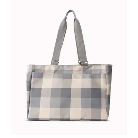 thirty-one | Bags | Thirty One Everyday Essential Tote Brushed Check ...